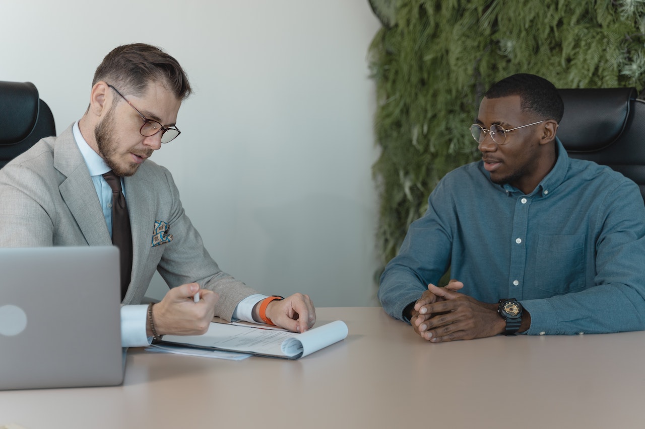 Pros & Cons of Switching Jobs: The Complete List | Rainmakers